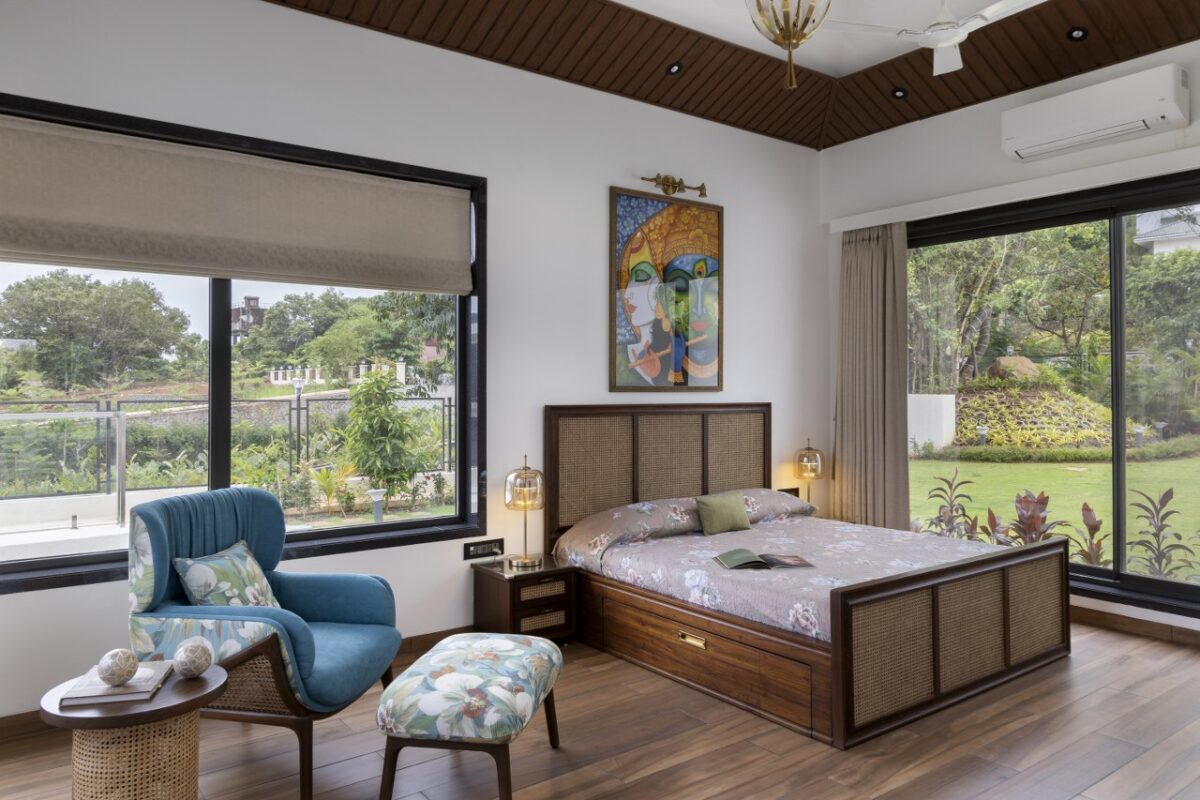 This Villa House Design is a Contemporary-Vernacular Blend | E-design ...