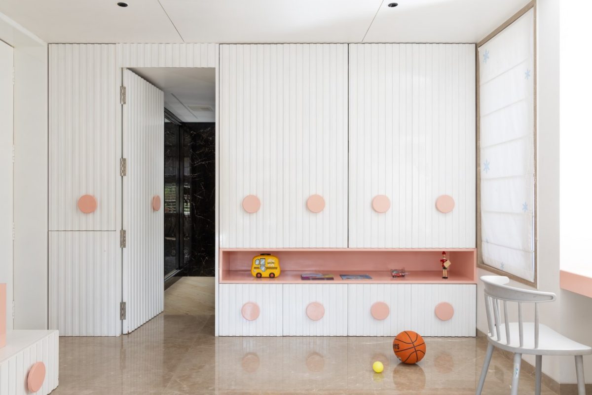 This 5000 sq ft House is for a Multigenerational Family of Ten ...