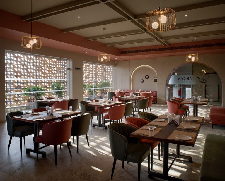 This Hotel Architecture Epitomizes a Synthesis of Modern Principles ...