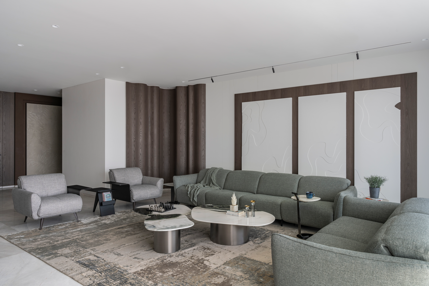 This Residential Interior Design Has a Harmonious Environment | Zero ...