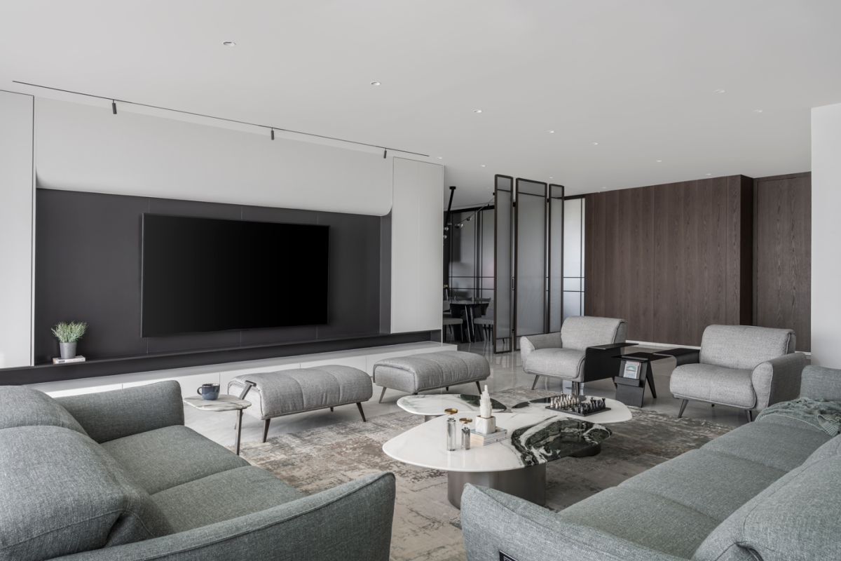 This Residential Interior Design Has a Harmonious Environment | Zero ...