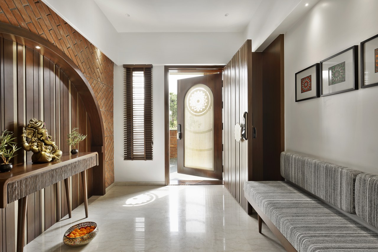 This Baroda House Brings Together Contemporary and Ethnic | JIHAN ...