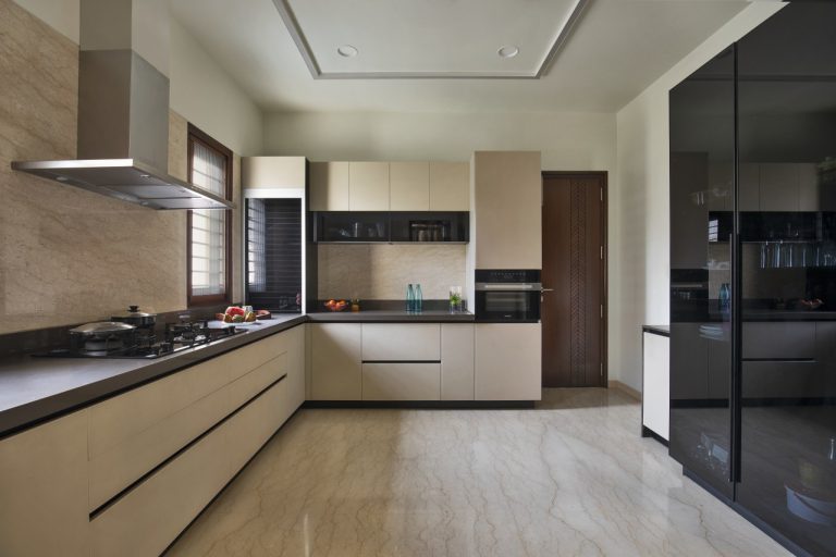 This Baroda House Brings Together Contemporary and Ethnic | JIHAN ...