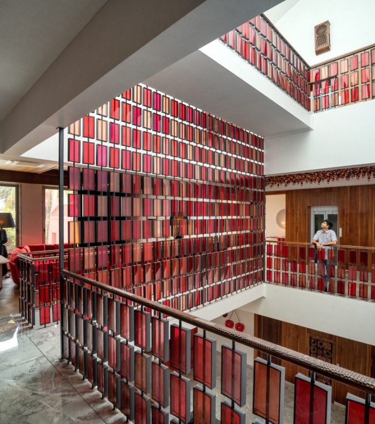 This Contemporary Luxury House Design Defies Norms and Sparks Curiosity ...