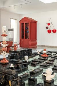 This Contemporary Luxury House Design Defies Norms and Sparks Curiosity ...