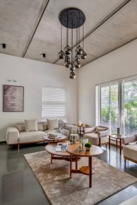 A Double Height Ceiling Home Reflects Art, Nature And Family Values ...