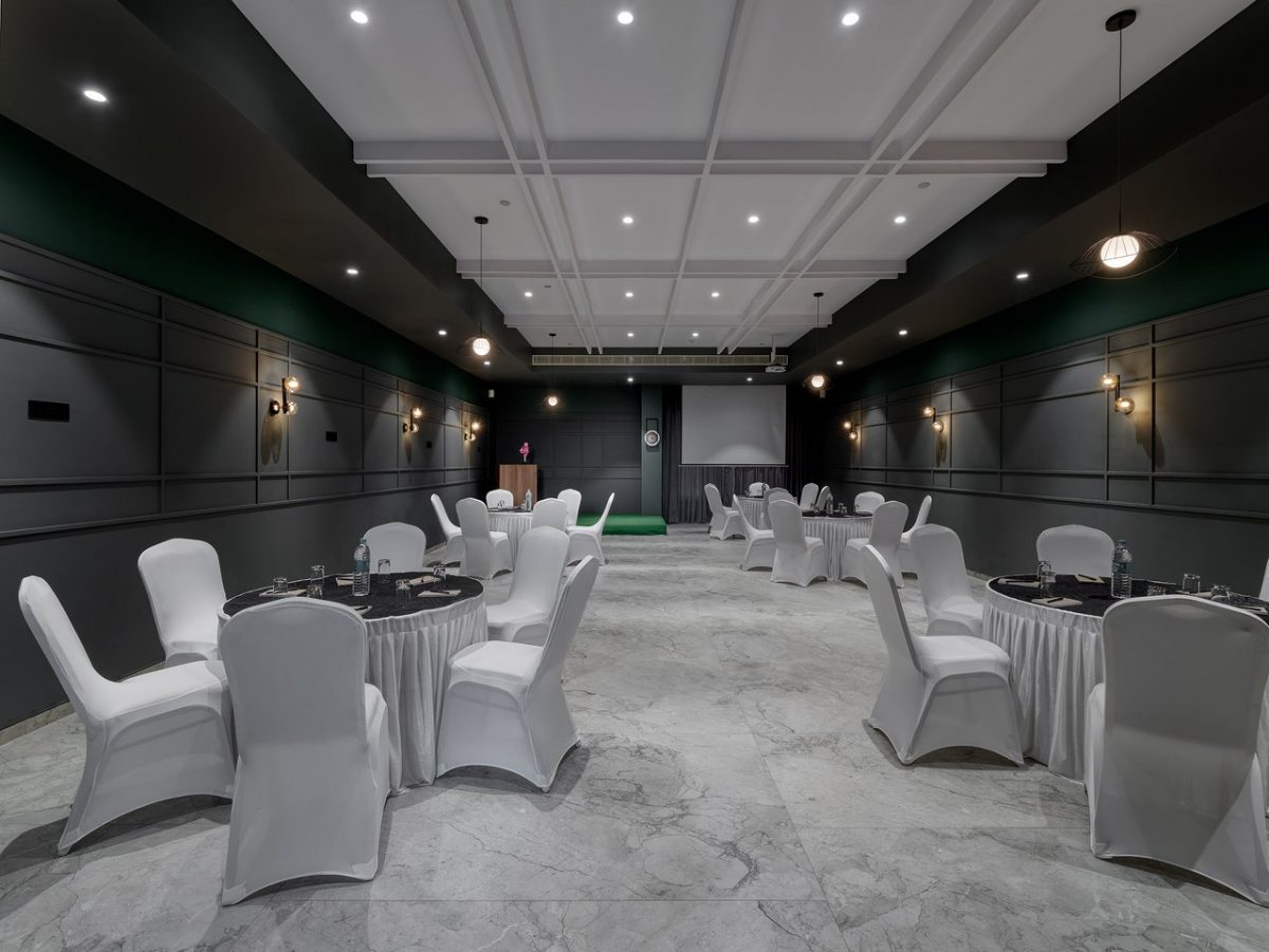 This Hotel Architecture Epitomizes a Synthesis of Modern Principles ...
