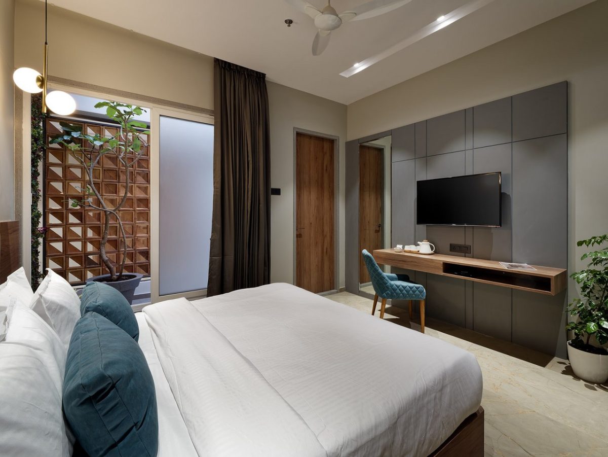 This Hotel Architecture Epitomizes a Synthesis of Modern Principles ...