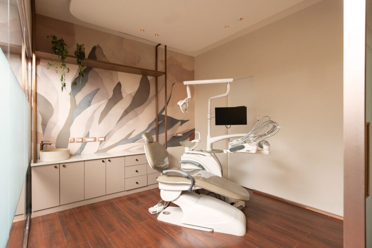 The Interior Design of Clinic Layers Different Shades of Neutrals for ...