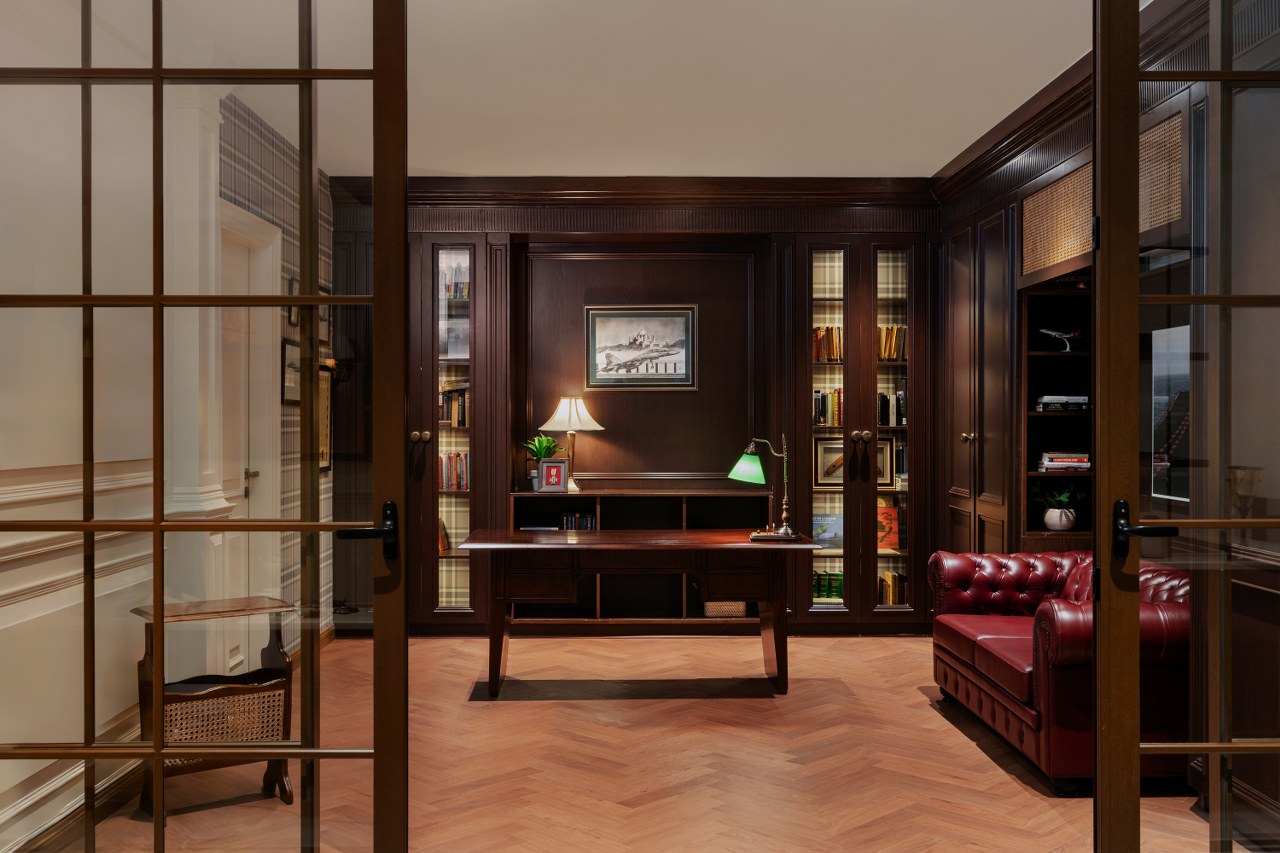 This Noida House Blends The French Charm With Georgian Sophistication ...