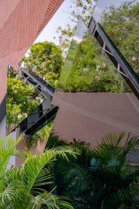 This 5000 Sqft Home Ensures That Each Living Space is Illuminated ...