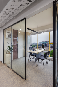 The IT Office Interior Design Creates a Dynamic and Cohesive ...