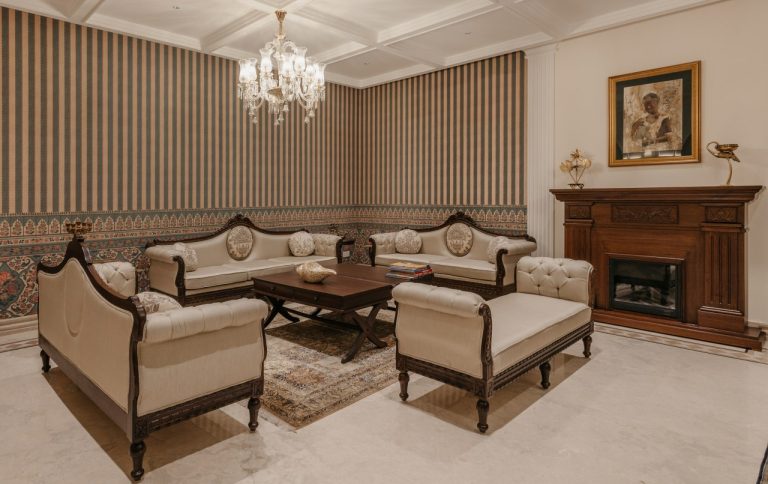 This House in Amritsar Whispers the Grandeur of Indo-British ...