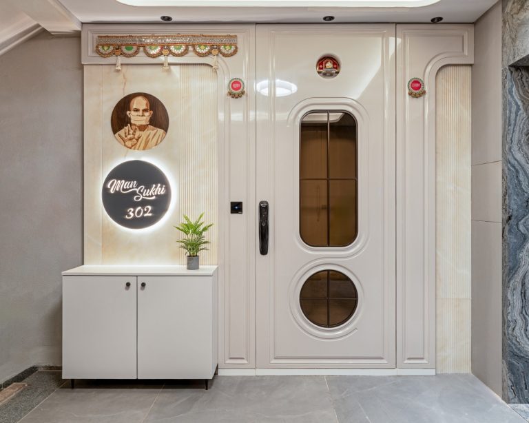 This Indian Luxury House Envelop Visitors in a Sense of Comfort and Elegance | R Design Studio