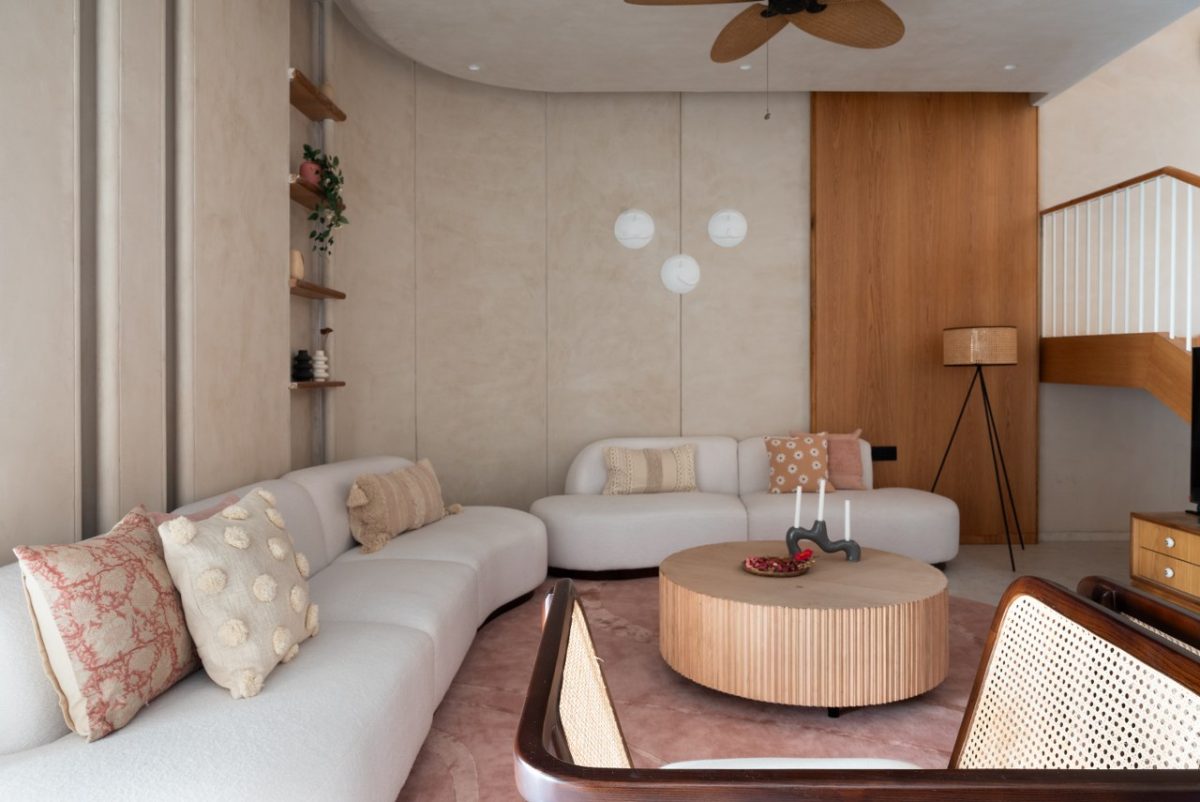 The Interior Design of this House is Designed with Close Attention to ...