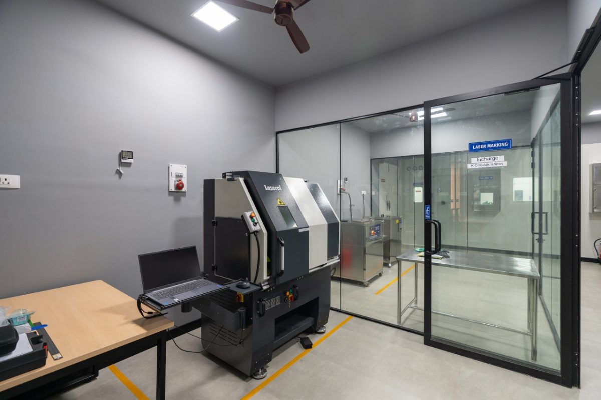 Architecture and Interior of the Office Revolves Around Versatility ...