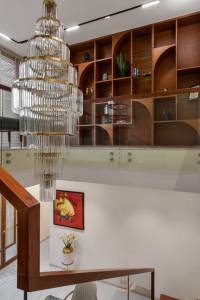 This Pent House Design Creates an Ambience of a Bungalow in an ...