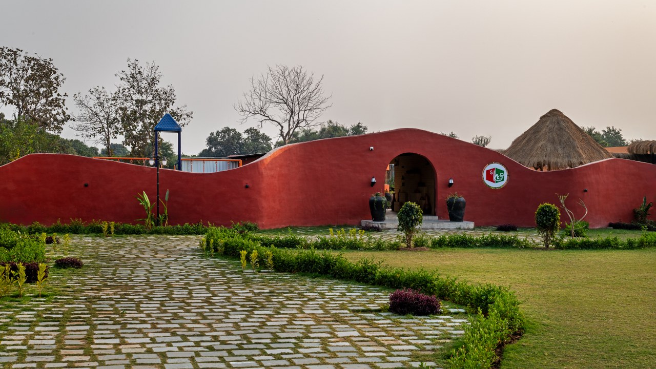 The Terracotta Walls of the Restaurant Hints the Rich Color Palette ...