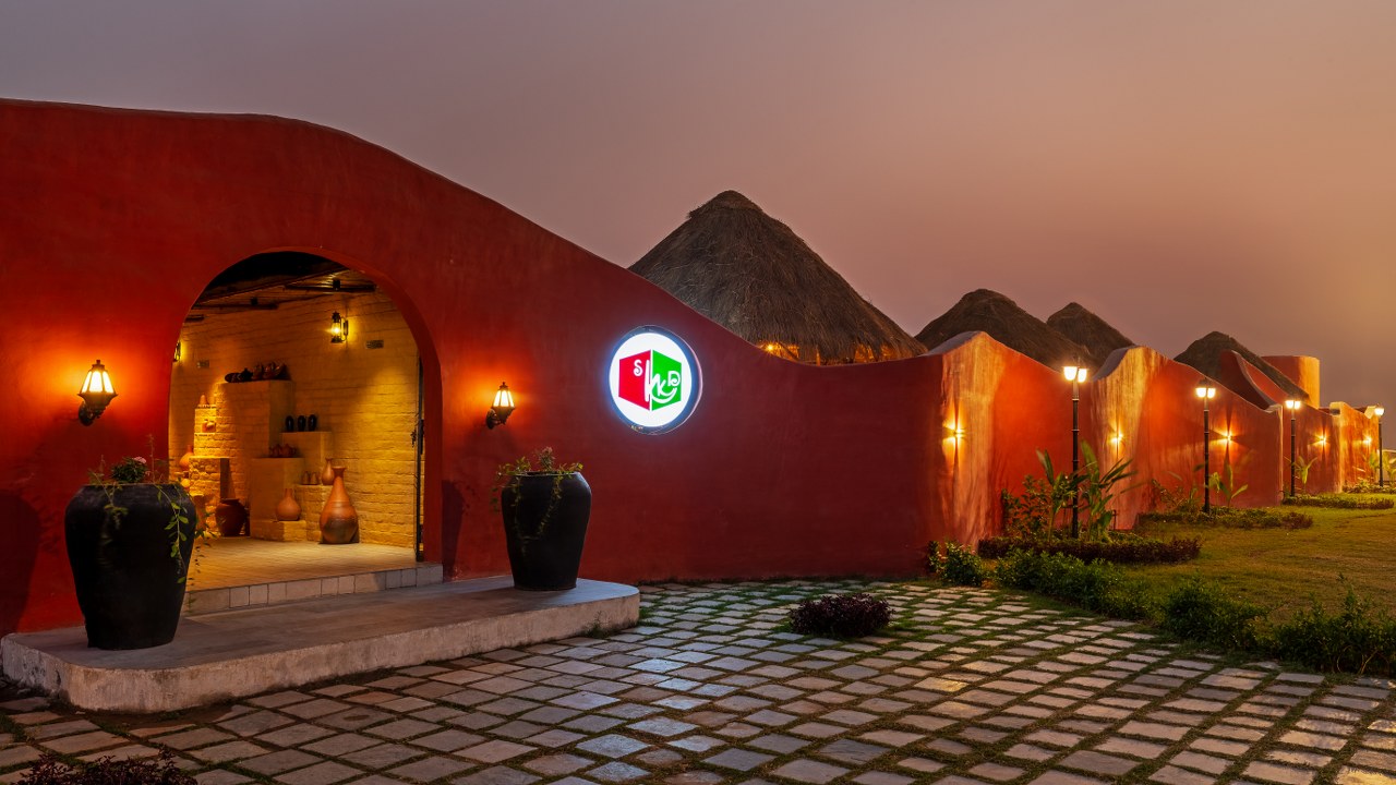 The Terracotta Walls of the Restaurant Hints the Rich Color Palette ...
