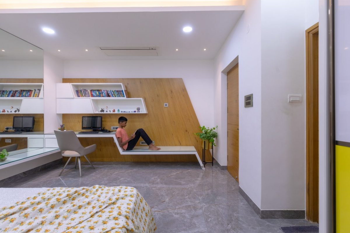 The Villa Design and its Interior Allow for a Creative Autonomy ...