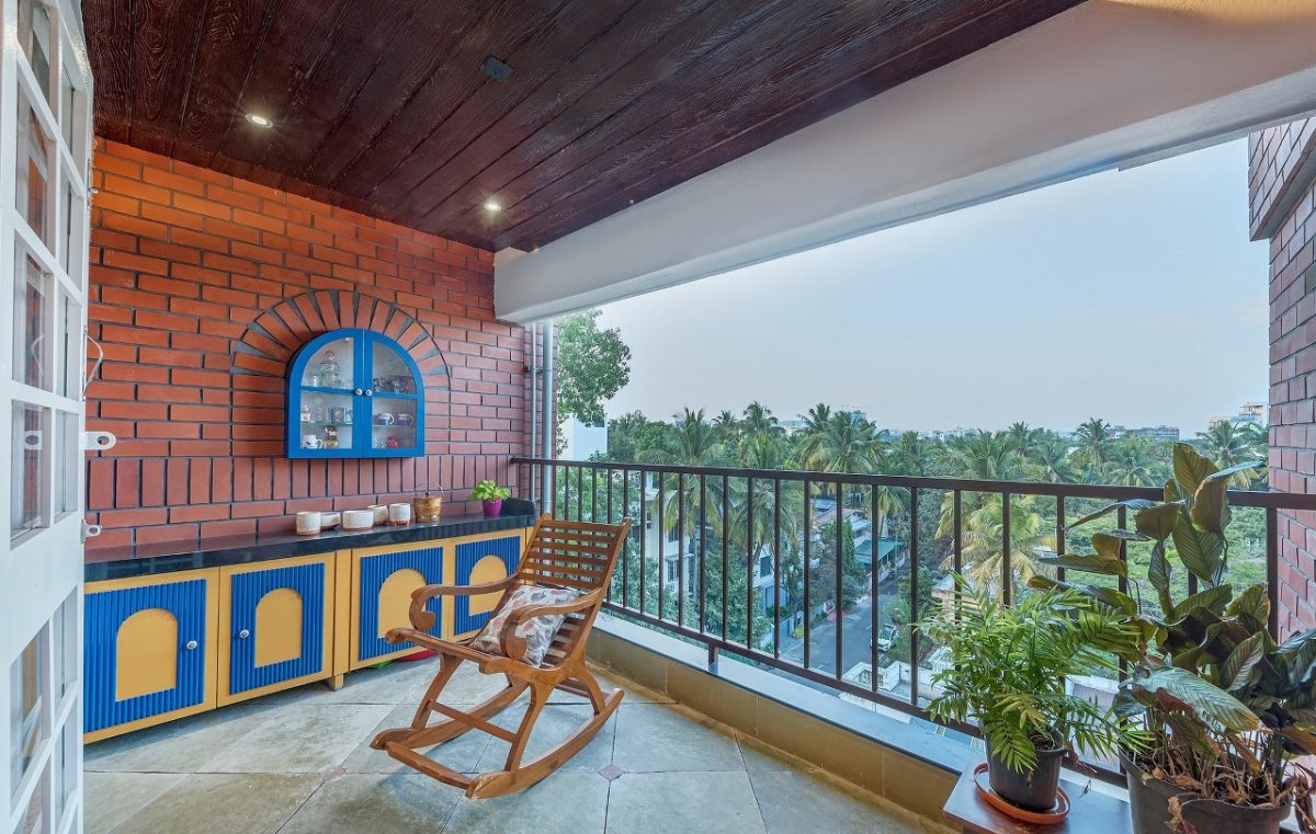 This 5 Story Building has an Ethnic Theme with an Emphasis on ...