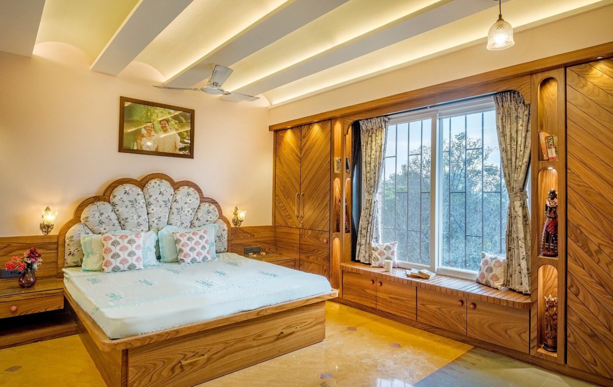 This 5 Story Building has an Ethnic Theme with an Emphasis on Simplicity | CREATRIX Architects ...