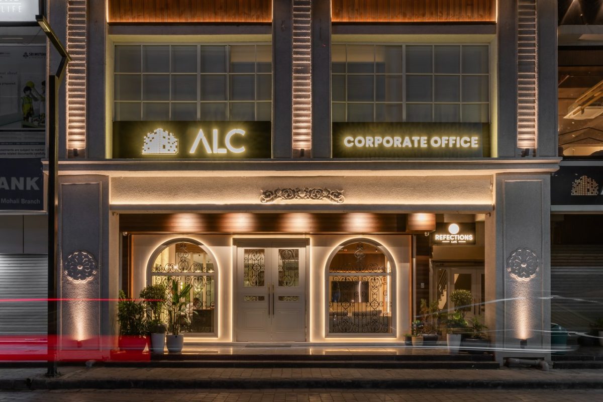 This Corporate Interior Design Calls for Something Modern Yet Timeless ...