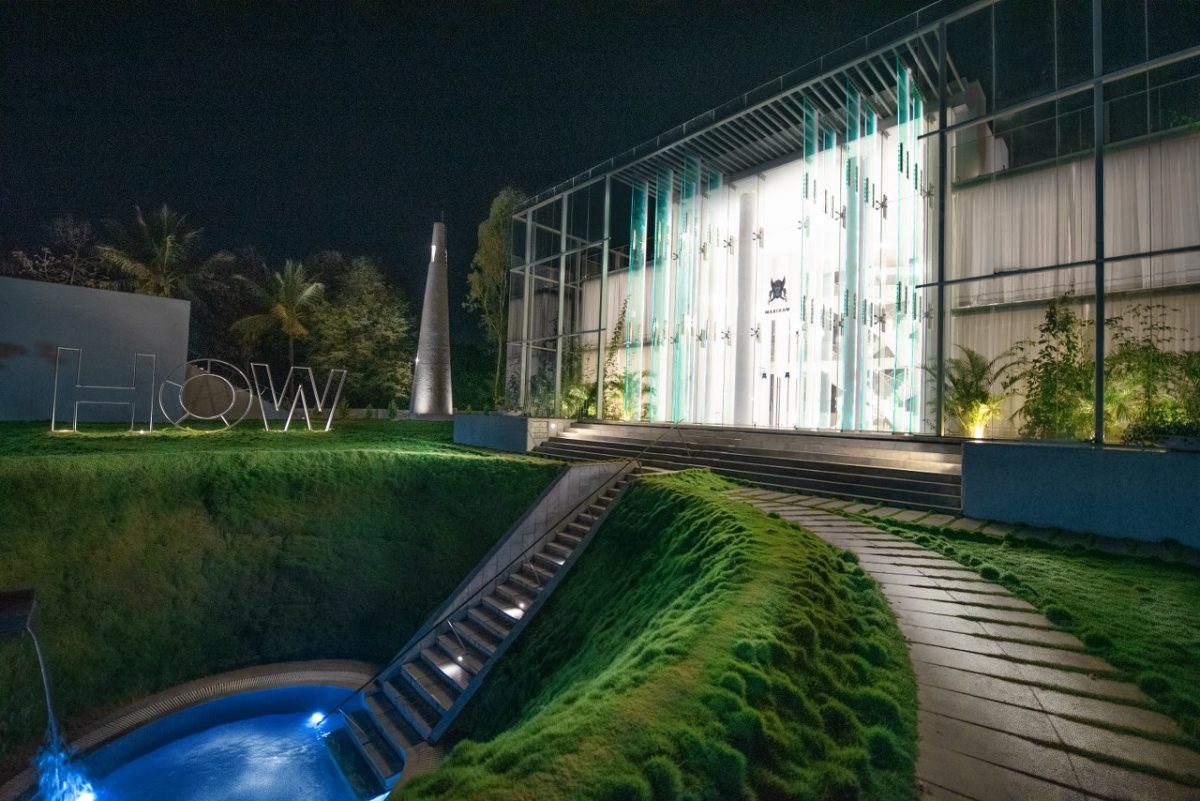 The Crystal Hall in Bangalore is Embedded in the Tradition and ...