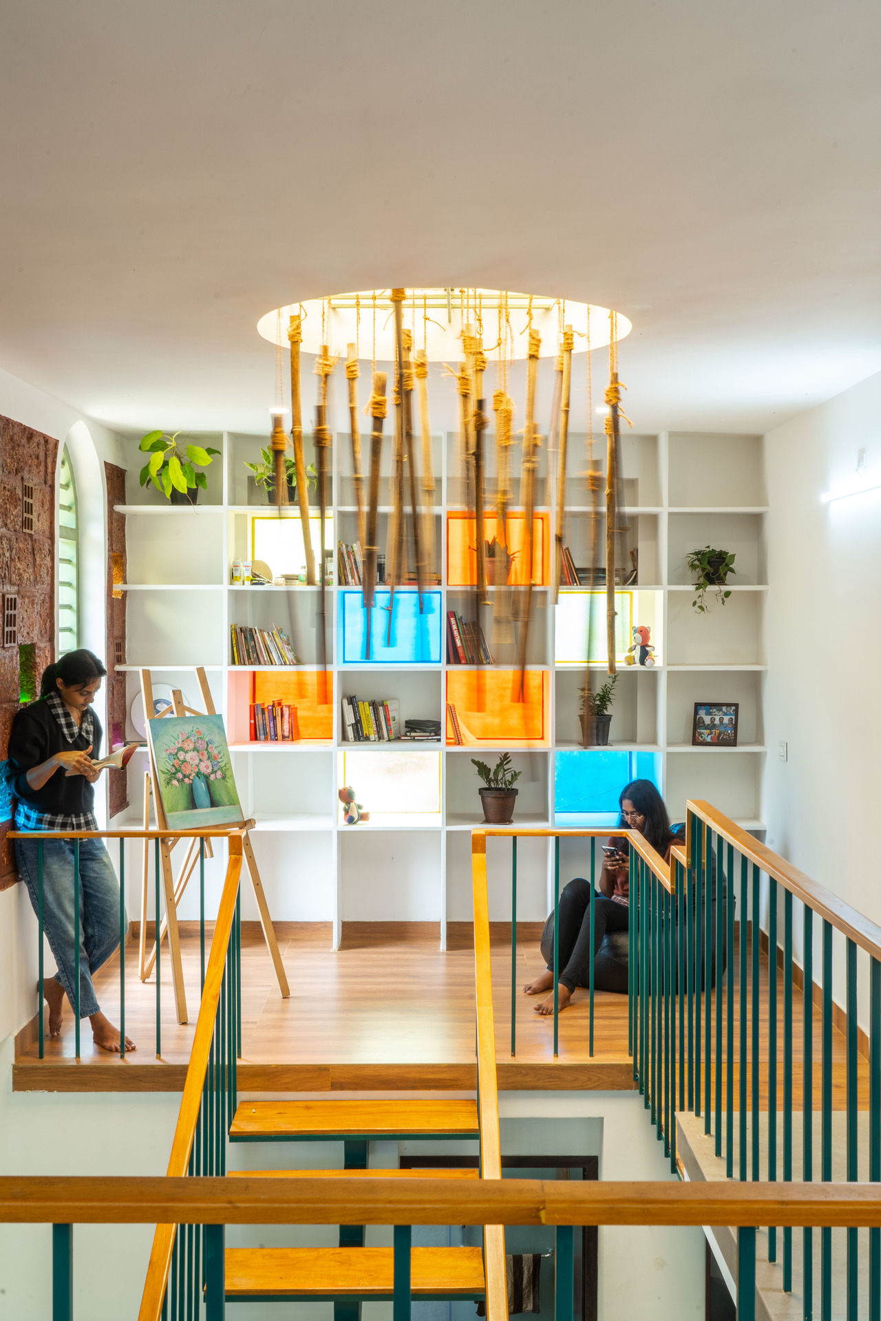 This East Facing Plan Contributes to a Breathable House | Living Earth ...