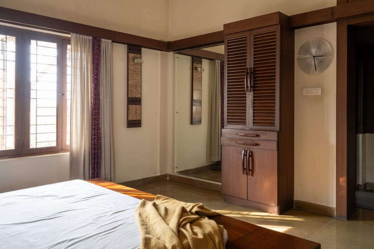 This Hyderabad House Harmonizes Two Distinct Units | Lalith and Jyothi ...