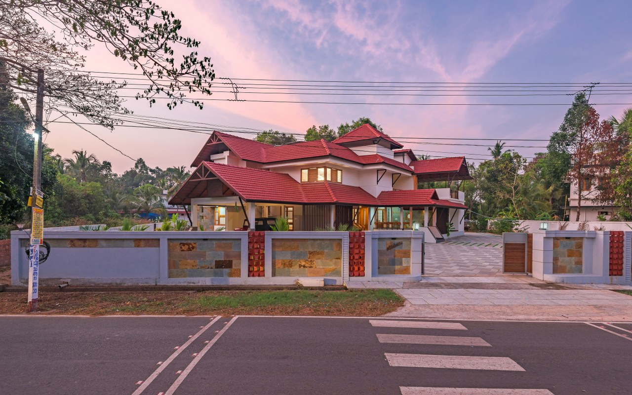 This Kerala House Lays Out A Traditional and Luxurious Space ...
