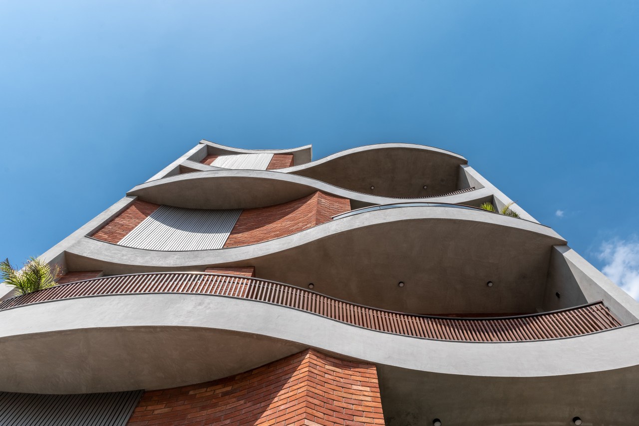 The Luxe House Captures Affection an Togetherness | Shreesh Design ...