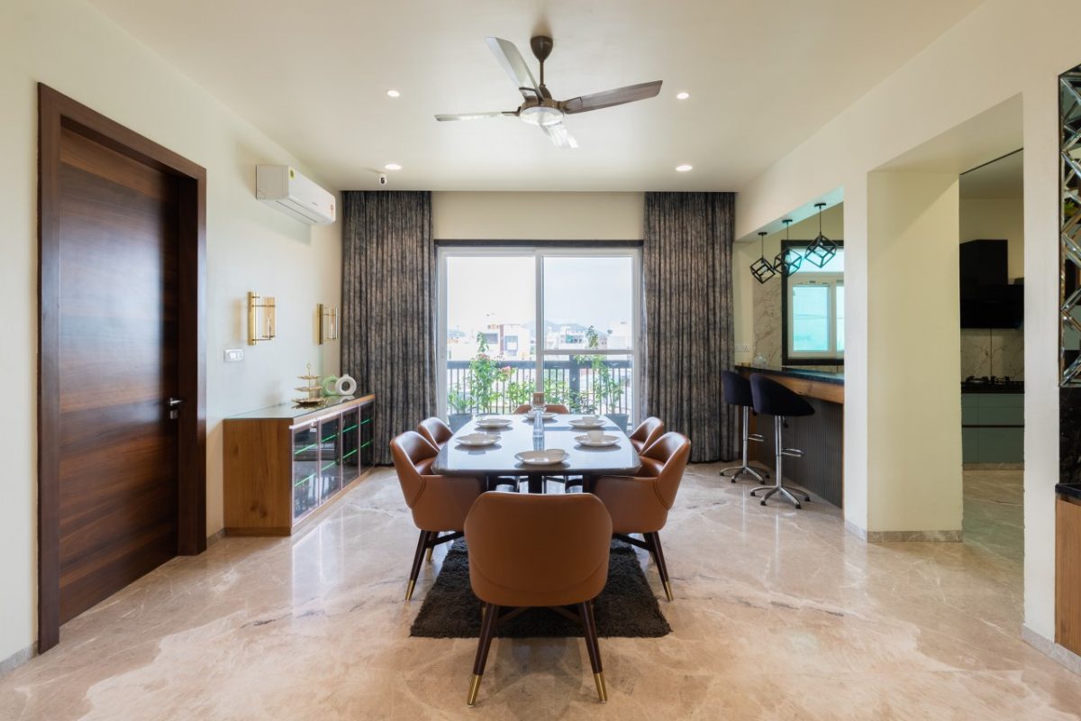 This Ventilated House Seamlessly Blends Indoors With Outdoors ...