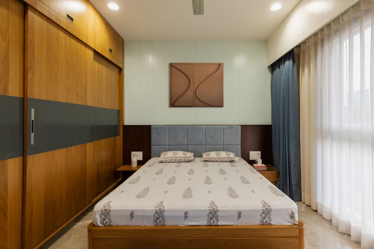 This Ventilated House Seamlessly Blends Indoors With Outdoors ...