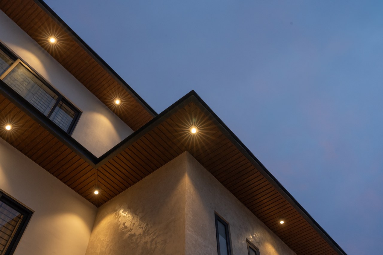 Modern Architecture House Blending Form And Function | Planniique ...