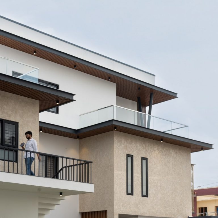 Modern Architecture House Blending Form And Function | Planniique ...