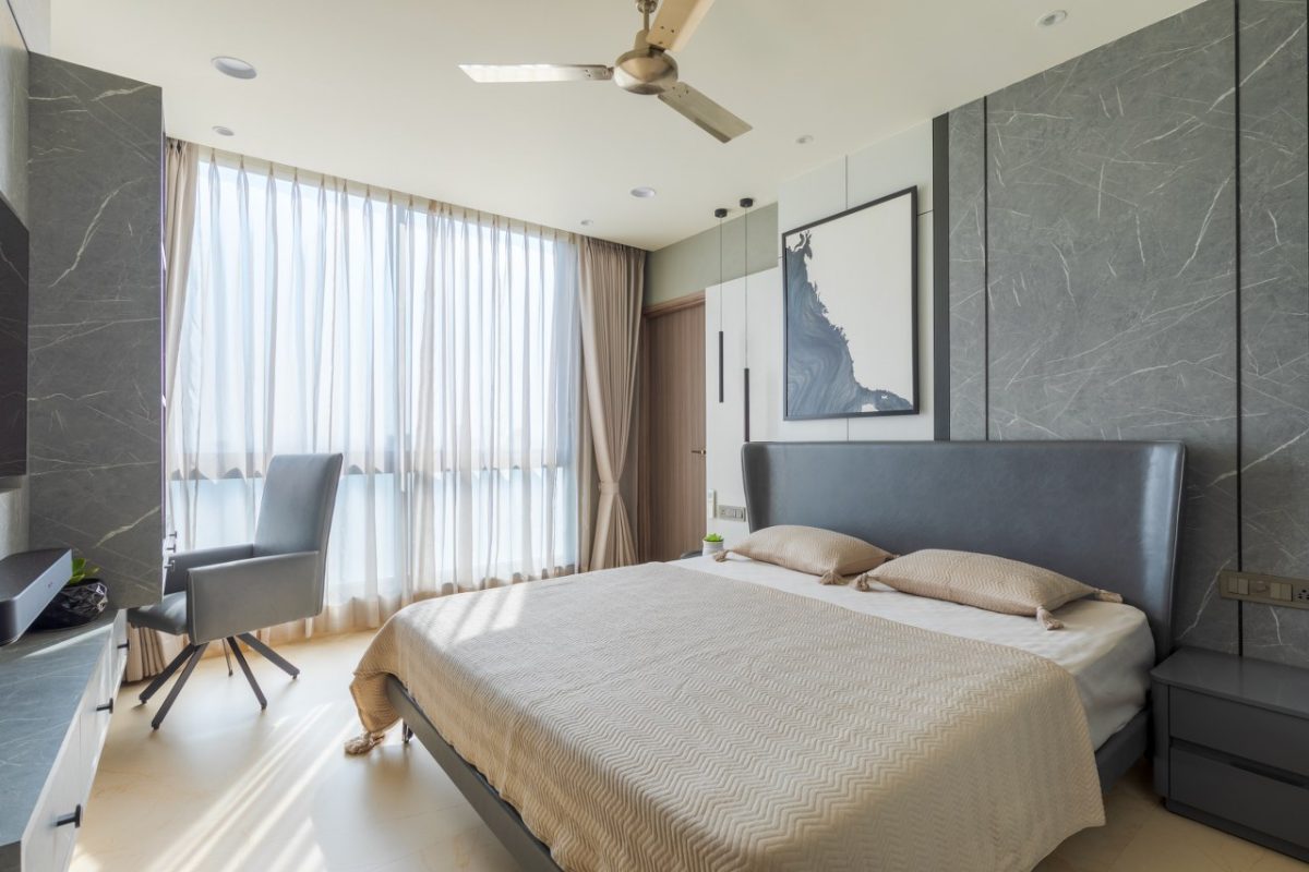 This Apartment Contemporary Design Showcases Metropolitan ...