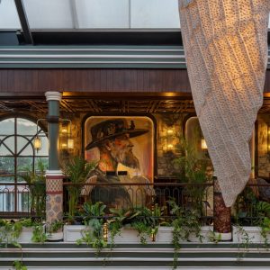 This Bar Restaurant Design Introduces a Fresh Narrative to Social ...