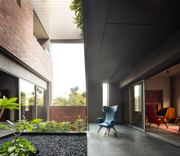 The Brick Wall Patterns Creates An Oasis For Multigenerational Family ...