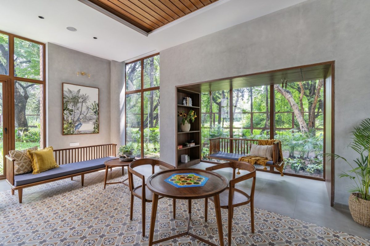 A 2500 Sq. Ft. Clubhouse Design That Deeply Connects To The Earth | The ...
