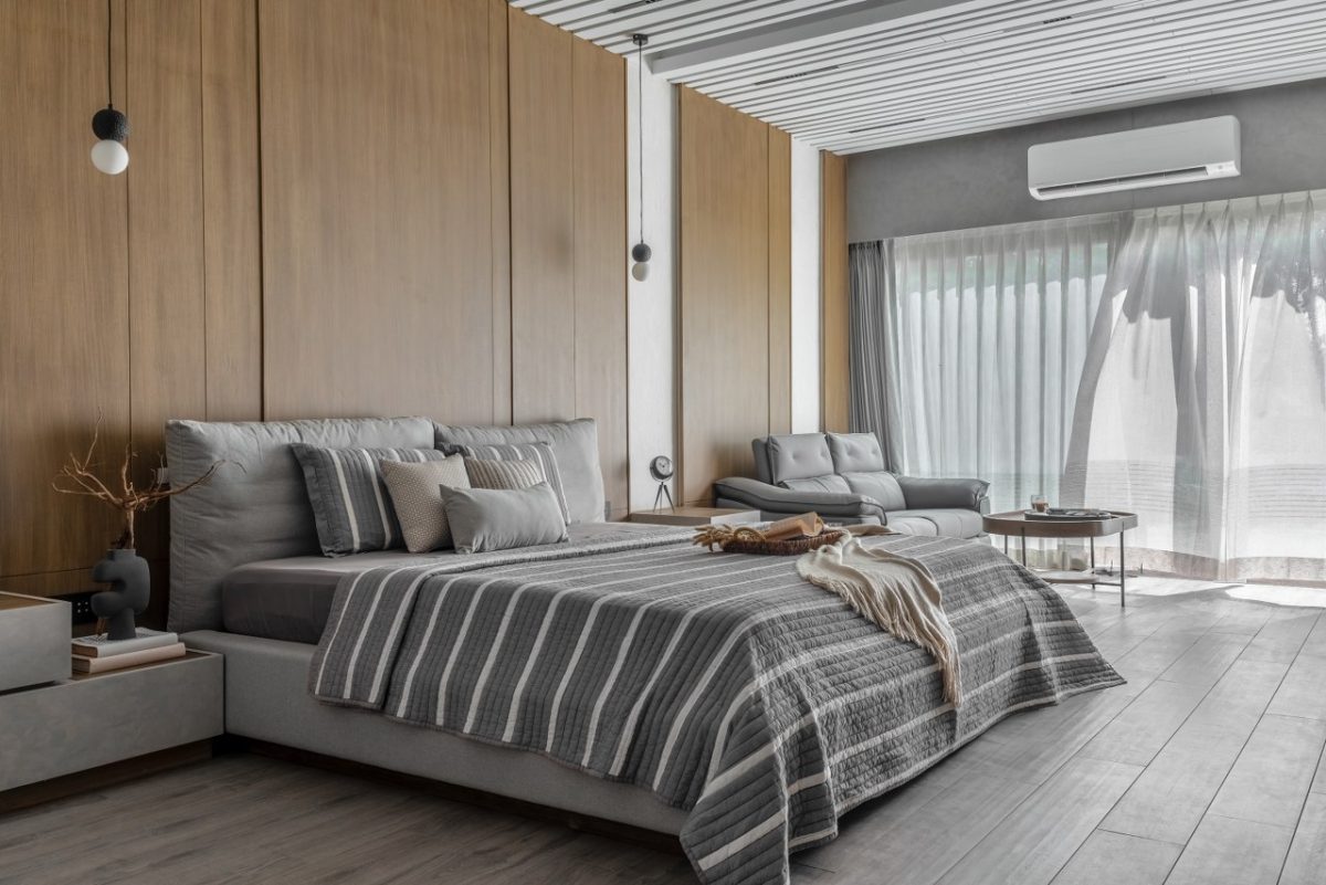 This Contemporary Interior Home Perfectly Balances Past and Present ...