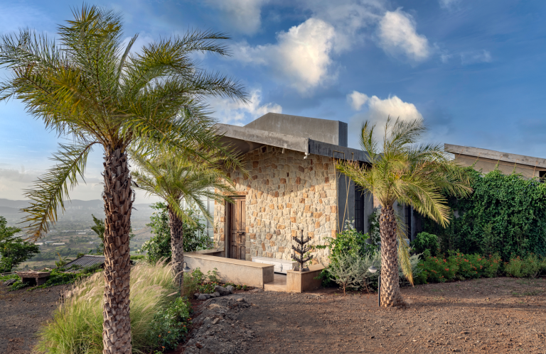 This Farmhouse in Pune is Deeply Rooted in Organic Living | Roheena ...