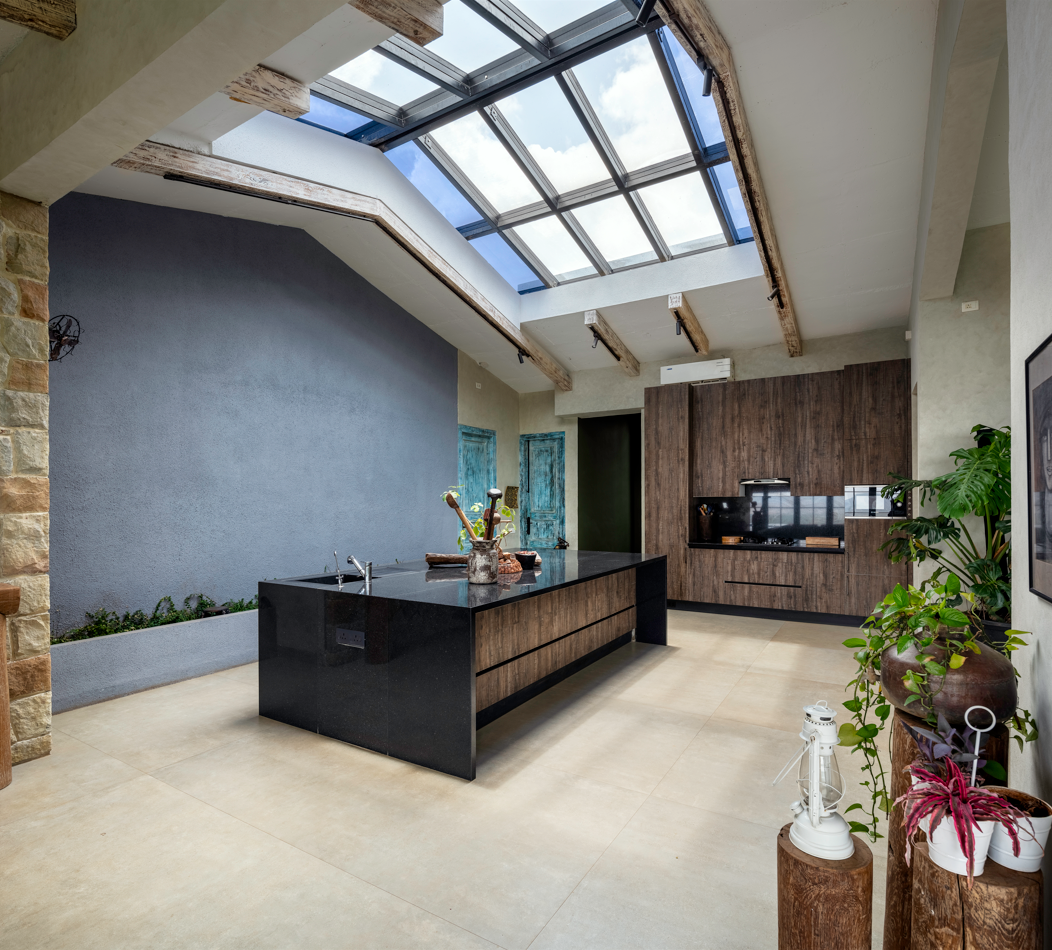 This Farmhouse in Pune is Deeply Rooted in Organic Living | Roheena ...