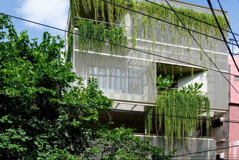 This House Architecture Design Explores The Tangible and Intangible ...