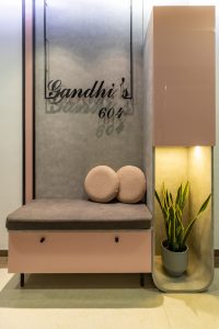 The Interior Design of Apartment Evokes a Sense of Calm | Paraline ...
