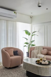 The Interior Design of Apartment Evokes a Sense of Calm | Paraline ...