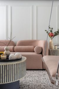 The Interior Design of Apartment Evokes a Sense of Calm | Paraline ...