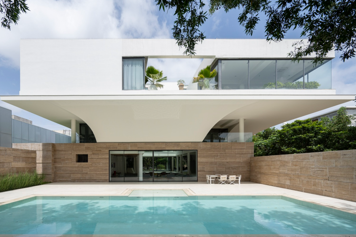 This Landscape House Transcends Geographical Boundaries | Kiasma Studio ...