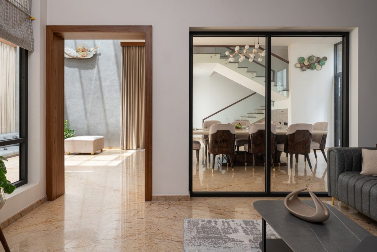 This Modern House in Kerala was Transformed Into a Grand Residence | En ...