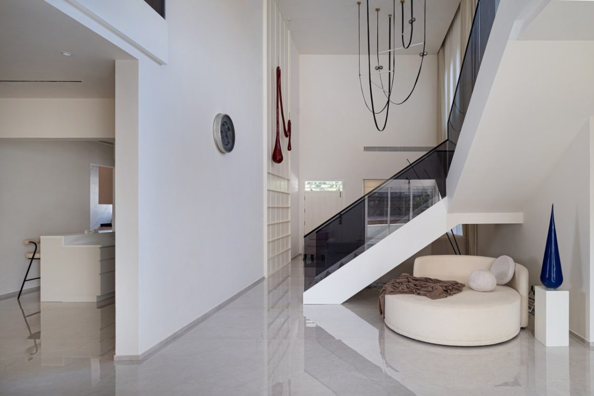 This Modern Minimal House Fosters a Sense of Calmness and Harmony ...